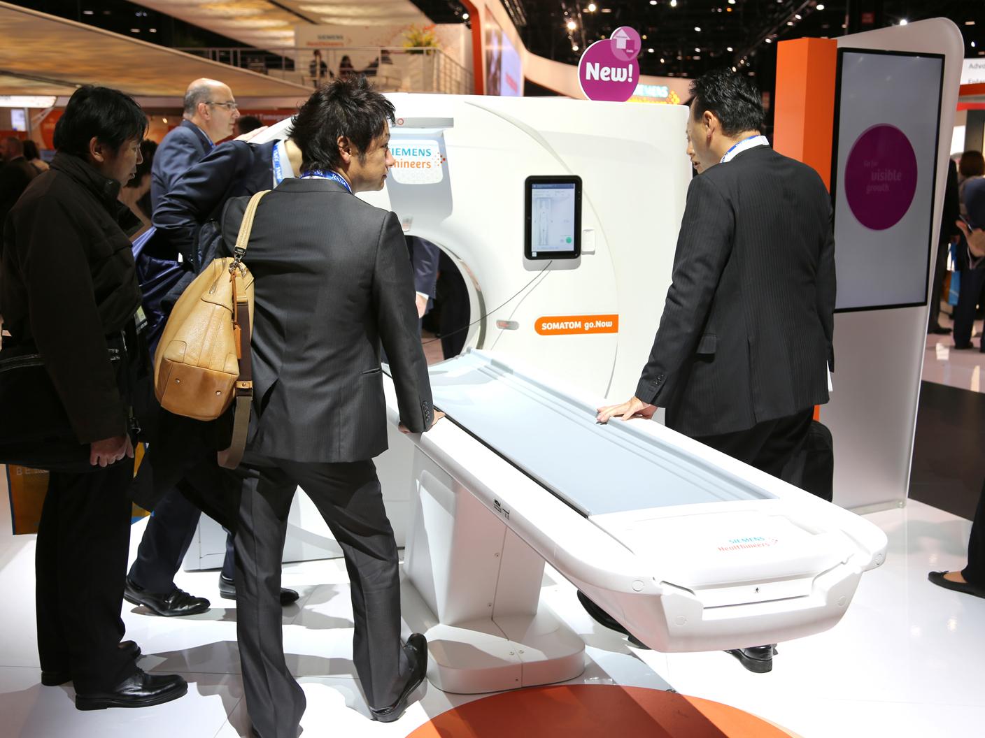 Siemens Healthineers at RSNA 2016: Engineering Success. Pioneering Healthcare. Together.