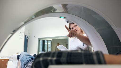 How can intelligent and personalized CT scanning ease radiology workflow?