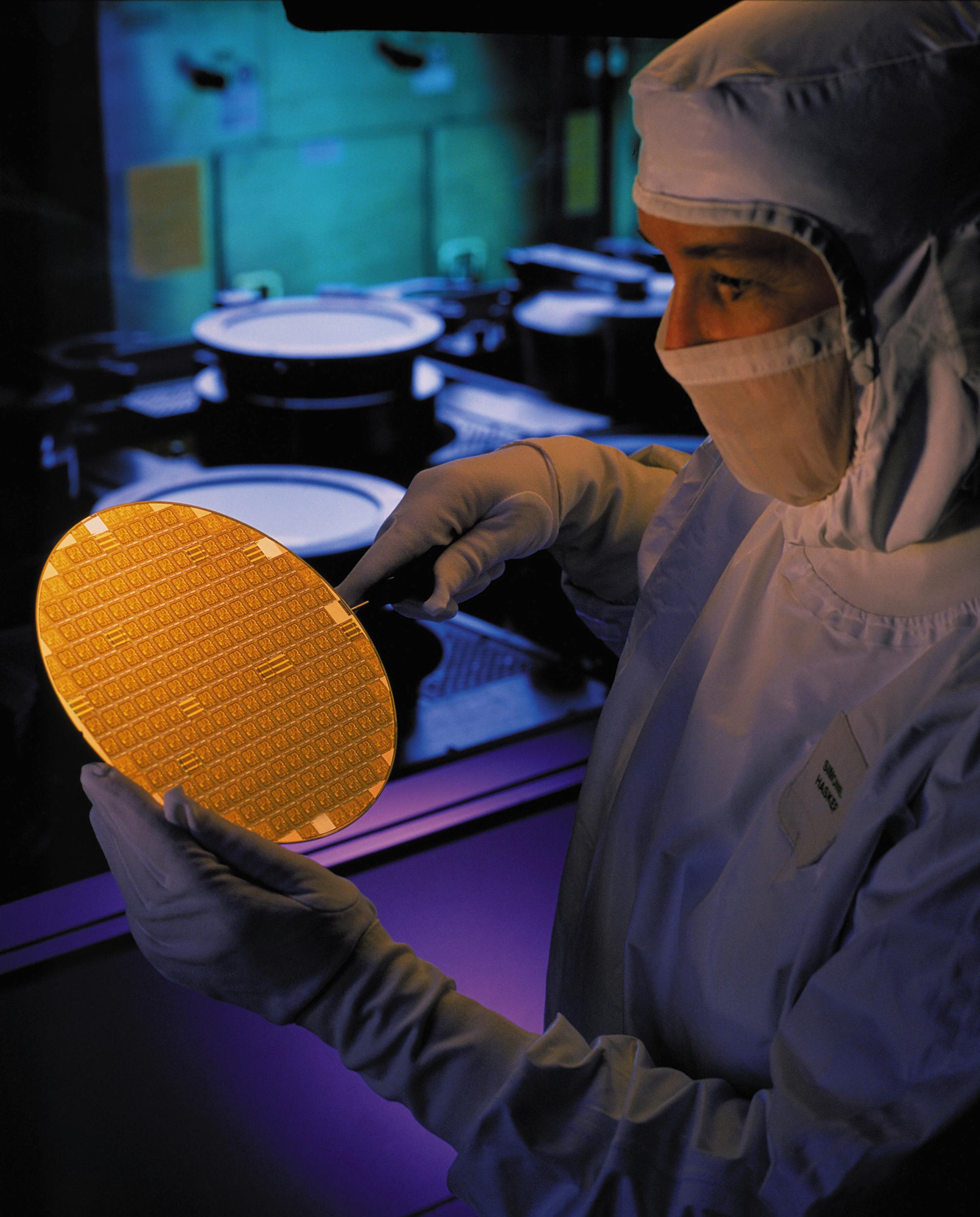 Growing crystals: a team achievement in pure form